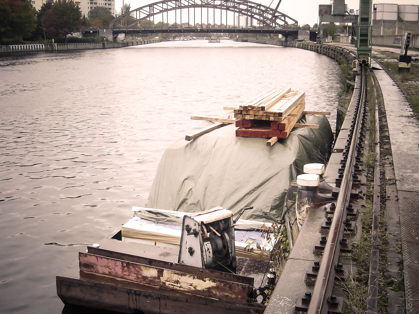 Bootshaus in Potsdam Griebnitzsee - IHR REETDACHDECKER FÜR BERLIN ...